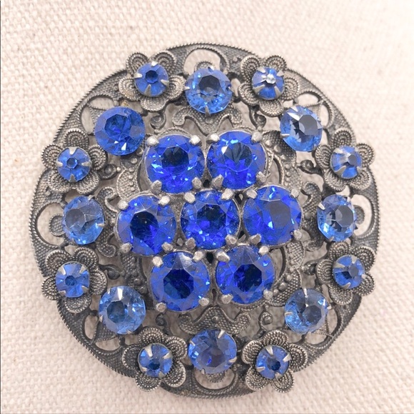 Jewelry | Vntg Blue Glass Brooch | Poshmark